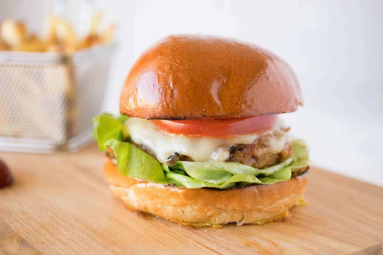 Chipotle Burger: A Fiery Twist on the Classic Burger